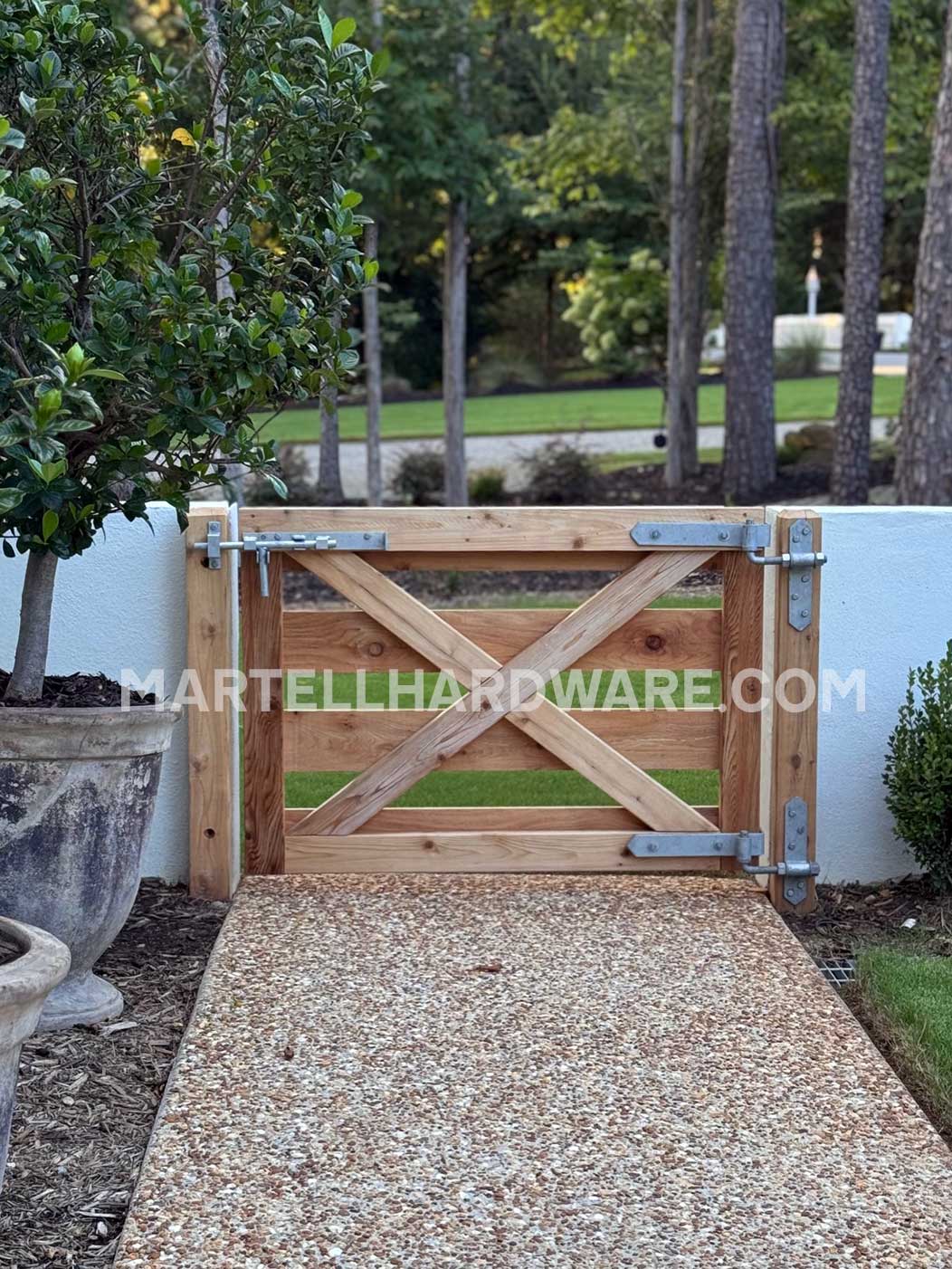 Double V Driveway & Walkway Gates - Showcase Gallery - Snug Cottage ...